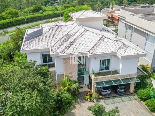 Casa à venda no Jardim do Golf I