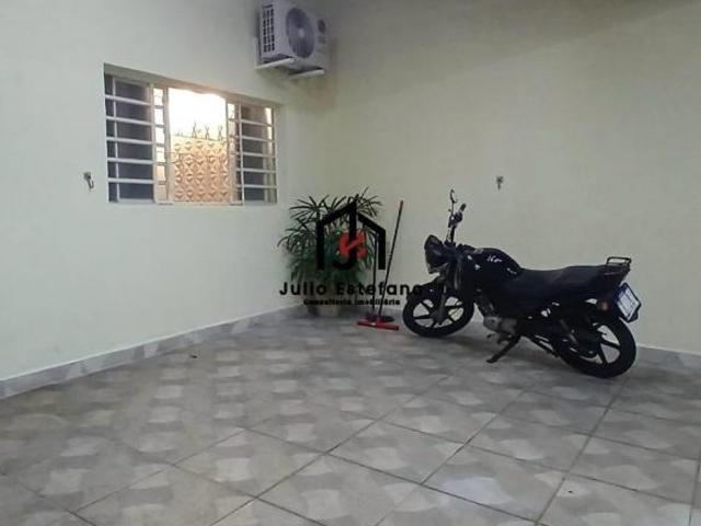 Casa à venda no Jardim do Sol