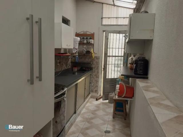 Casa a venda no Jardim Dom Vieira, 3 quartos, 3 banheiros, suíte, garagem