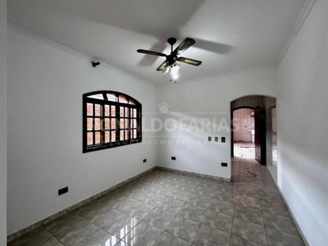 Casa à venda no Jardim dos Lagos São Paulo