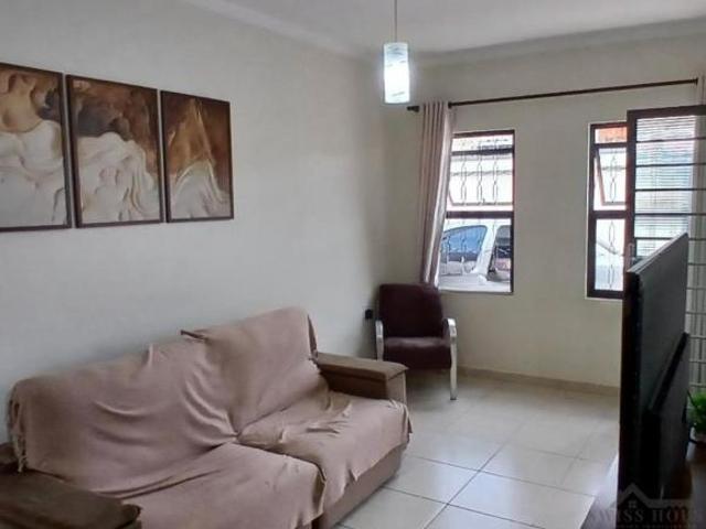 Casa à venda no Jardim dos Oliveiras em Campinas/SP