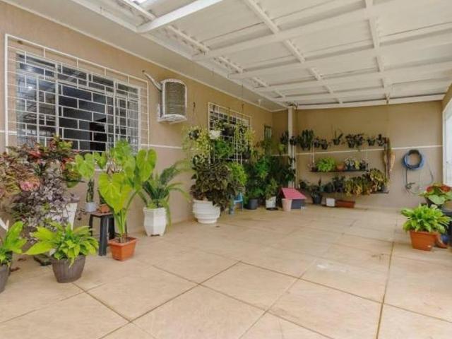 Casa à venda no Jardim dos Pimentas