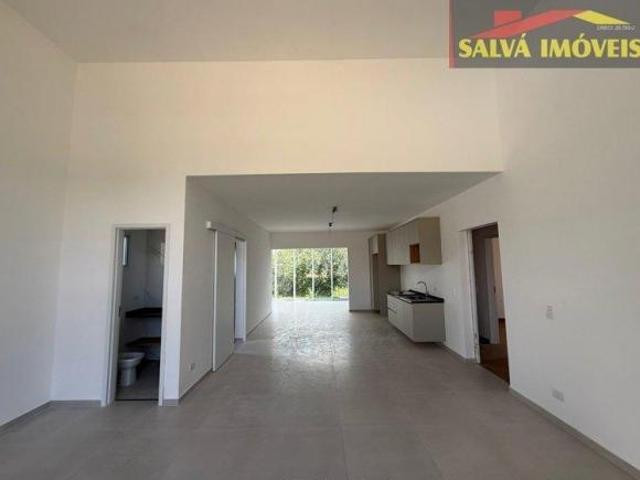 Casa à venda no Jardim dos Pinheiros