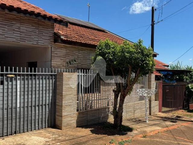 Casa a venda no Jardim Europa, Toledo PR, com 225 m de terreno