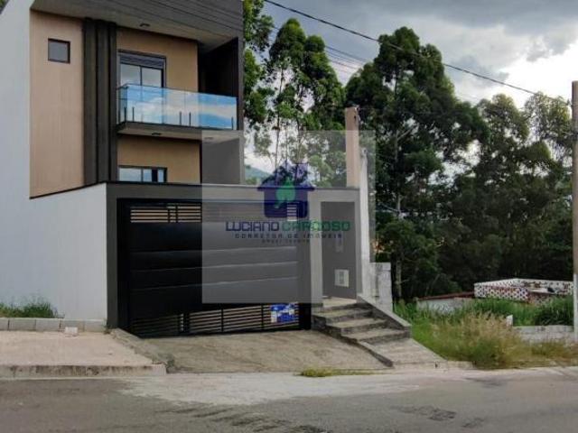 Casa à Venda no Jardim Europa, Caieiras, 3 Dorms, 149m²