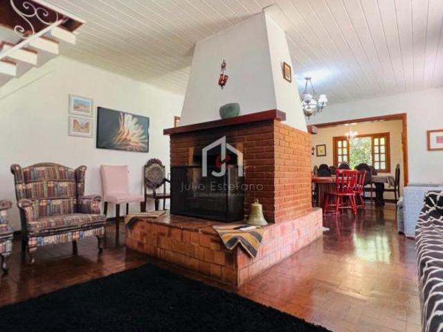 Casa à venda no Jardim Embaixador