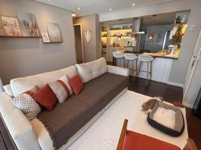 Casa à venda no Jardim Esmeralda 105 m² com 4 dormitórios e 2 vagas