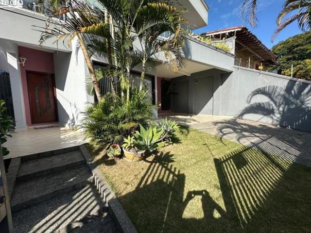Casa à venda no Jardim Esplanada
