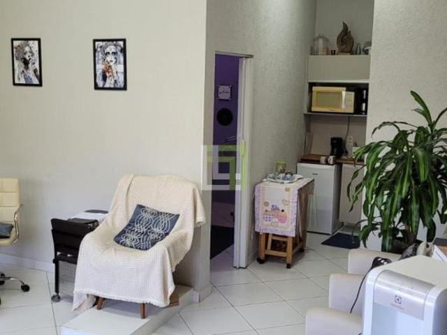 Casa à venda no Jardim Esplanada