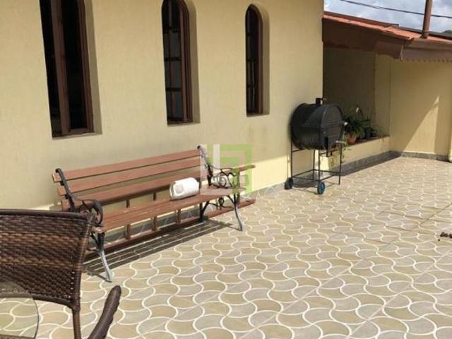 Casa à venda no Jardim Estádio
