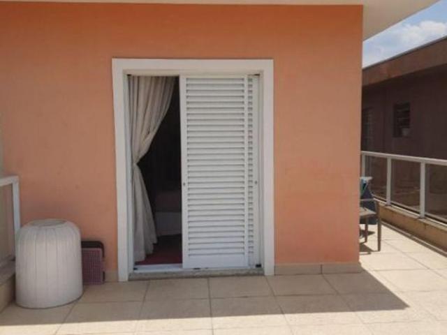 Casa à Venda no Jardim Ester Yolanda