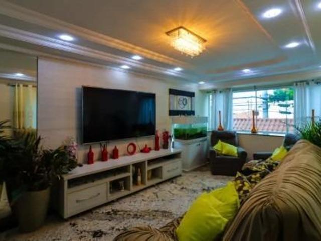 Casa à venda no Jardim Felicidade Zona Oeste