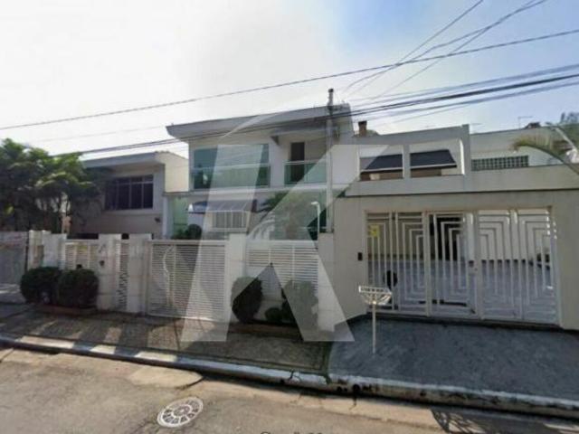 Casa à Venda no Jardim França, Conforto, Espaço e Localização Privilegiada