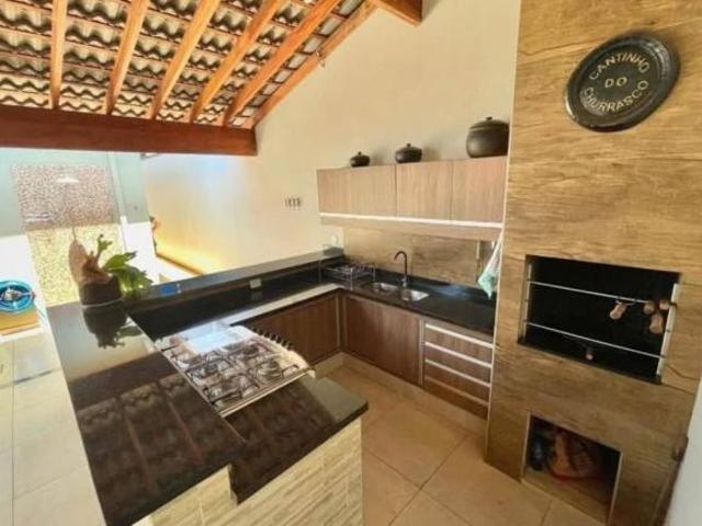 CASA Á VENDA NO JARDIM GUAPITUBA/MÁUA