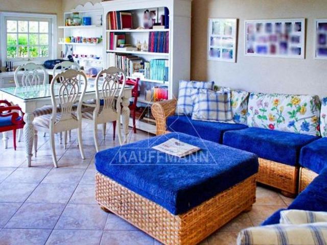 Casa à Venda no Jardim Guedala 4 Dormitórios 4 Suítes, 6 Vagas, 957m² A.C