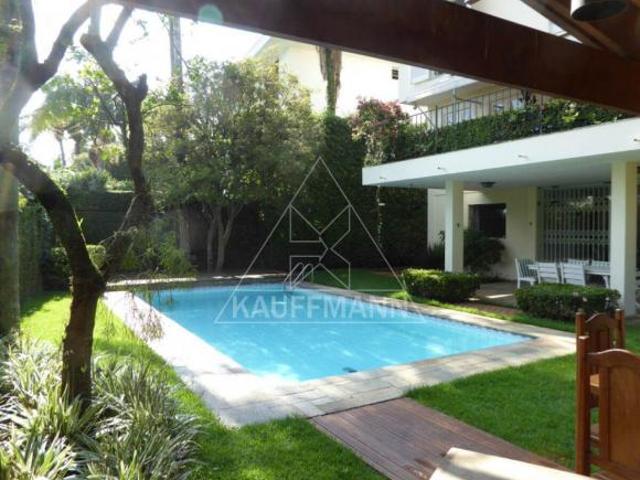 Casa à Venda no Jardim Guedala 4 Quartos 3 Suítes 7 Vagas 500m² de Área Construída