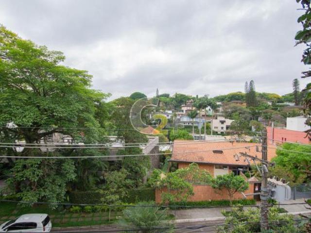 Casa à venda no Jardim Guedala, 700m²
