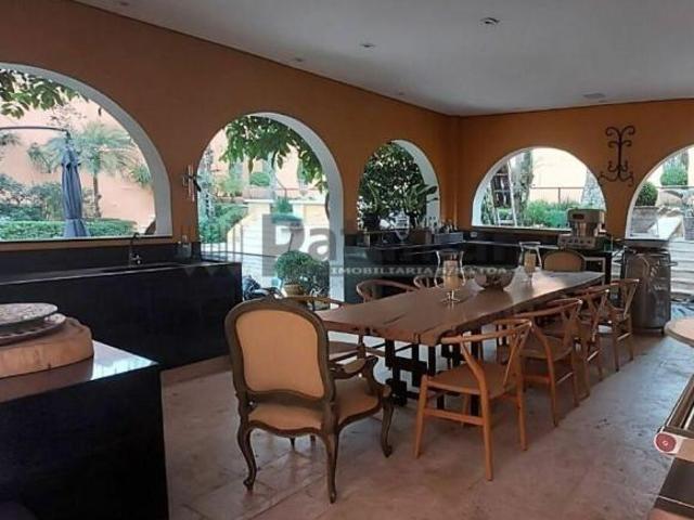 Casa à Venda no Jardim Guedala com 4 quartos
