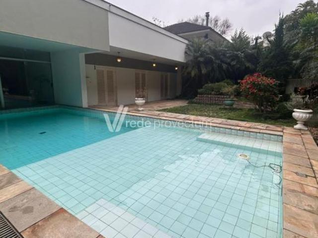 Casa á Venda no Jardim Guedala São Paulo