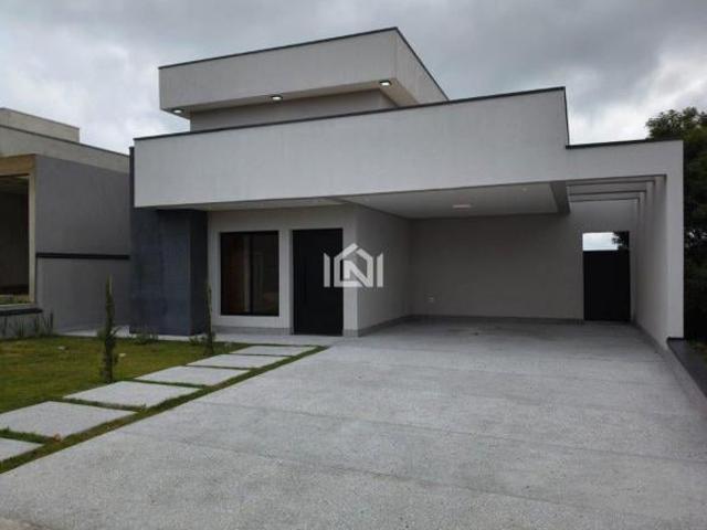Casa à venda no Jardim Helena Maria