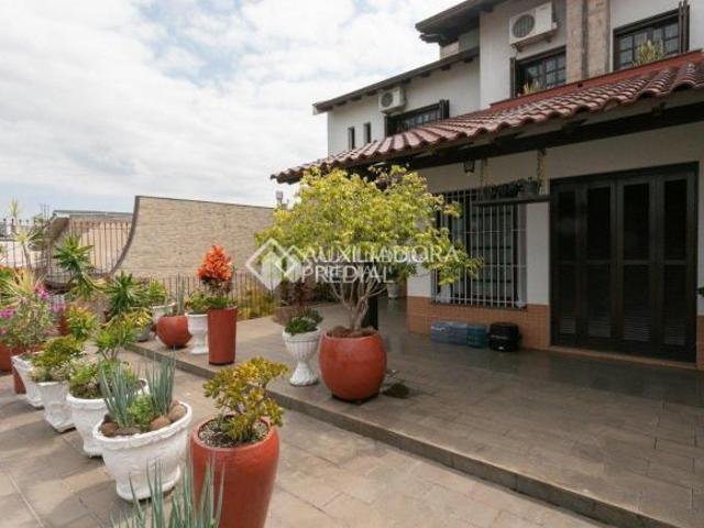 Casa à Venda no Jardim Itu Sabará 300 m² 3 dorm