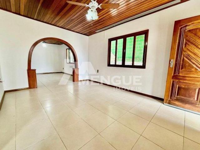 Casa à venda no Jardim Itu Sabará