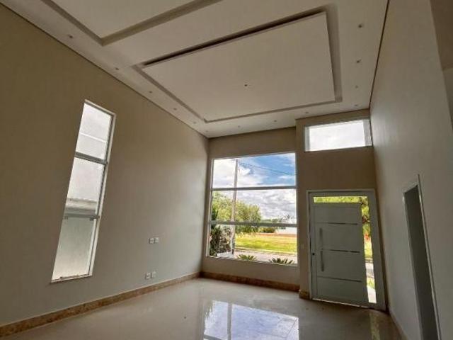 Casa à Venda no Jardim Imperador, Americana – 3 Suítes, 190m²