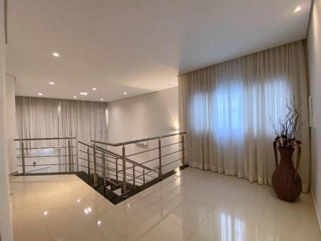 Casa à Venda no Jardim Imperador, Americana: 4 Suítes, 266m²