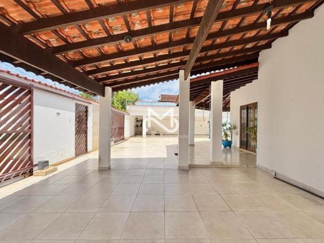 Casa à venda no Jardim Indaiá em Bertioga SP