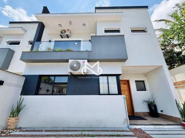Casa à venda no Jardim Indaiá em Bertioga/SP
