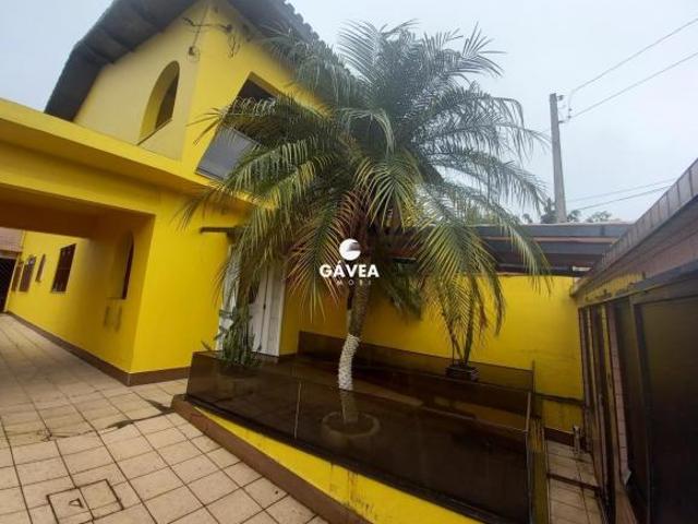 Casa à venda no Jardim Independência em São Vicente