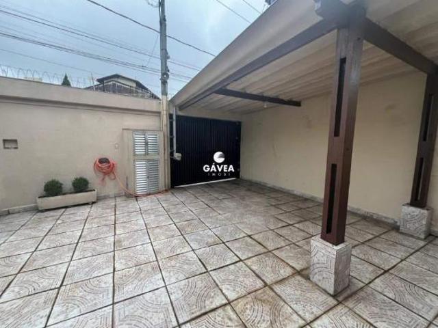 Casa à venda no Jardim Independência em São Vicente