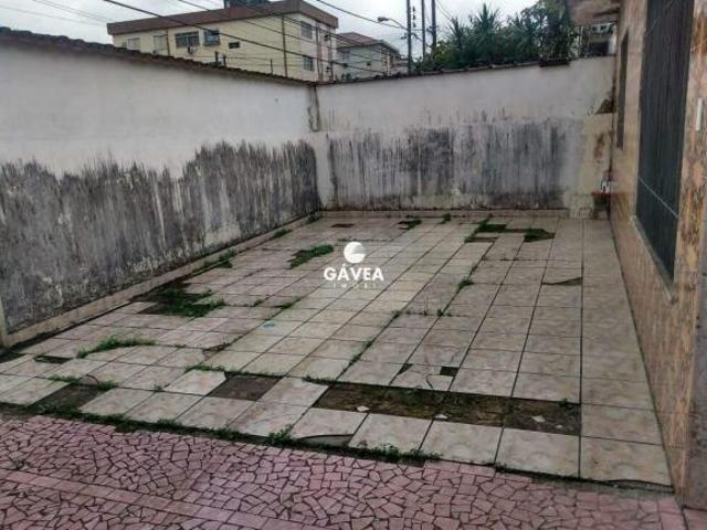 Casa à venda no Jardim Independência em São Vicente