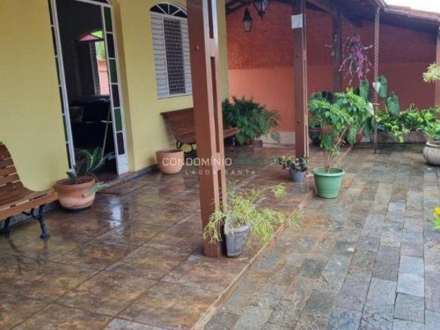 Casa à venda no Jardim Ipê II