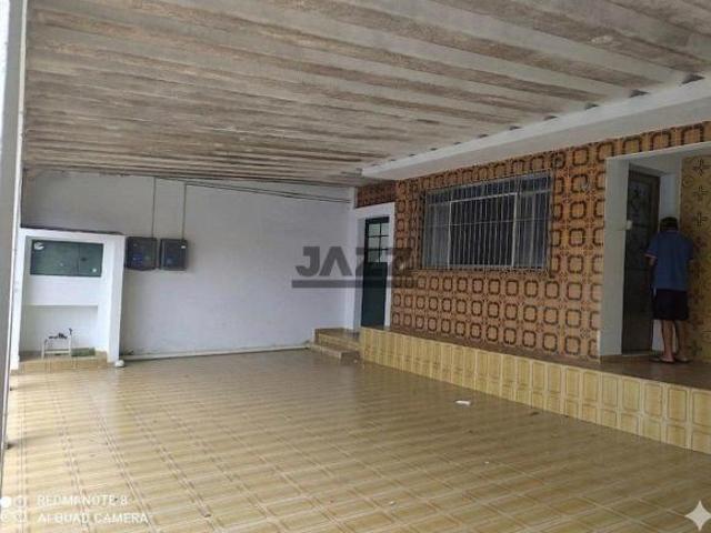 Casa à Venda no Jardim Ismênia