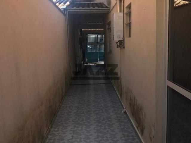 Casa à Venda no Jardim Ismênia | 90m² | 2 Dormitórios | 2 Vagas Cobertas | Terreno de 125m²