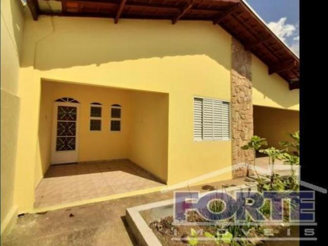 Casa à venda no Jardim Kennedy