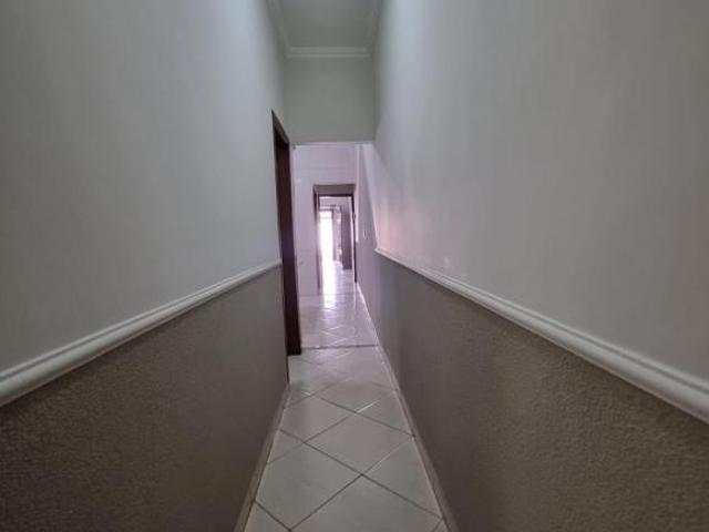 Casa à venda no Jardim Luiza 2