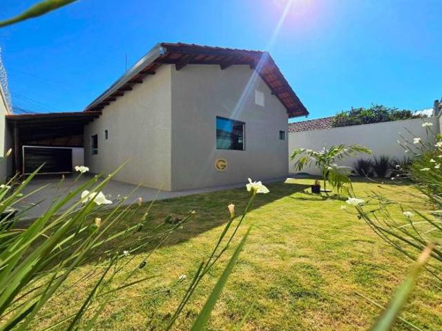 CASA À VENDA NO JARDIM LUZ, 3 QUARTOS, SUÍTE, ÁREA GOURMET, QUINTAL GRAMADO, EM APARECIDA DE GOIÂNIA