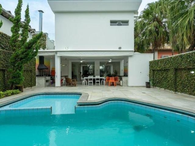 Casa à venda no Jardim Leonor São Paulo