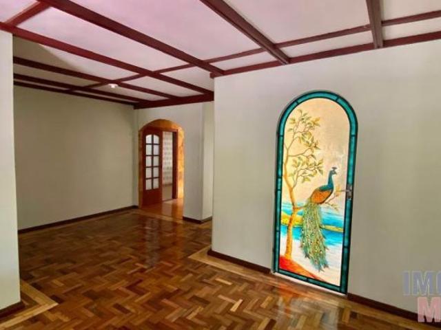 Casa à venda no Jardim Leopoldina