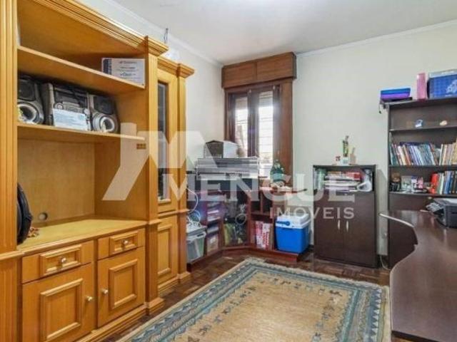 Casa à venda no Jardim Lindóia