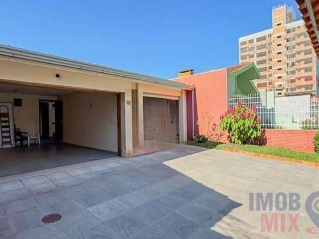 Casa à venda no Jardim Lindóia
