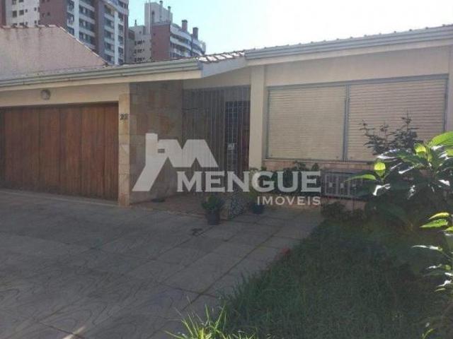 Casa à venda no Jardim Lindóia