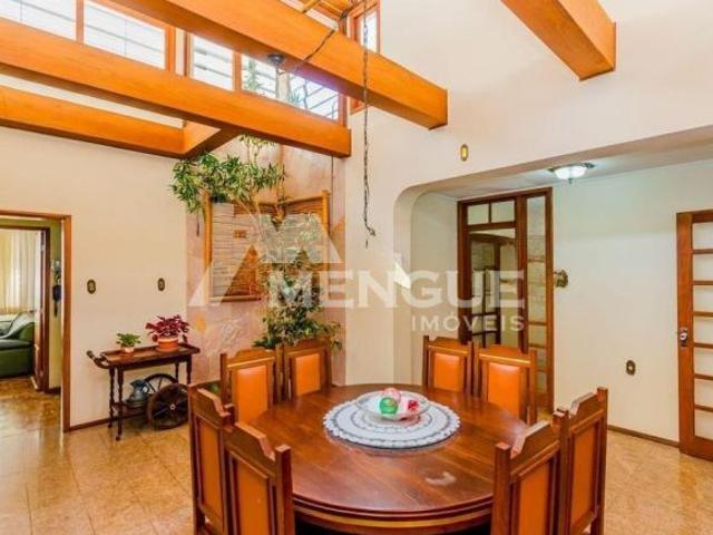 Casa à venda no Jardim Lindóia