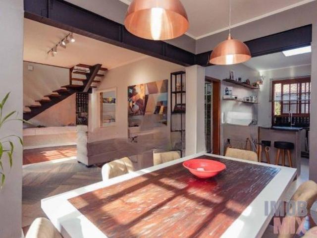 Casa à venda no Jardim Lindóia