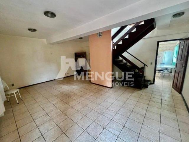 Casa à venda no Jardim Lindóia