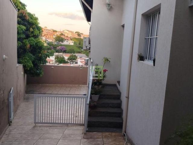 Casa à venda no Jardim Pacaembu