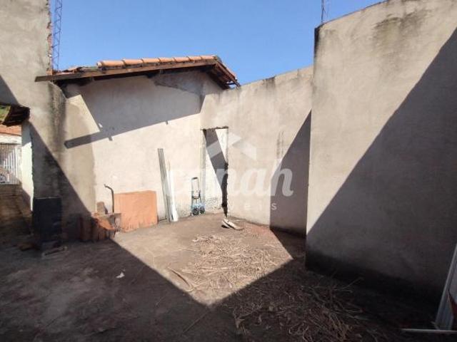 Casa à Venda no Jardim Paiva, Ribeirão Preto, 2 Quartos, 70m²