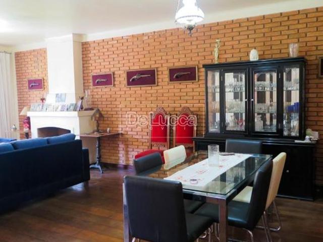 Casa à Venda no Jardim Paraíso em Campinas